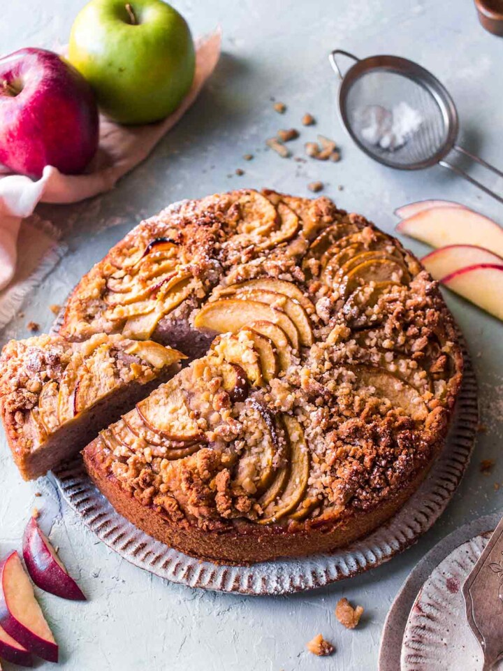Vegan Carrot Cake - Rainbow Nourishments