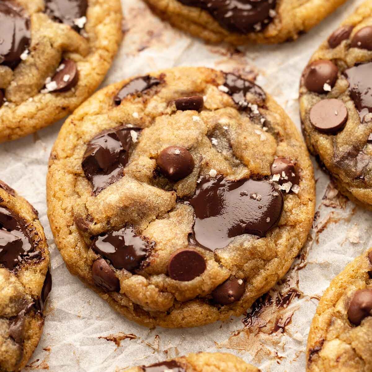 Vegan Chocolate Chip Cookies - Rainbow Nourishments